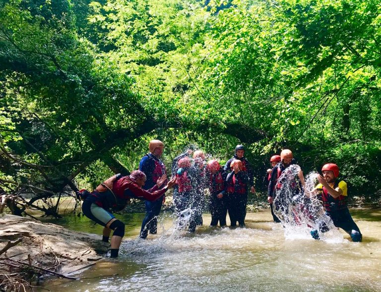 Locatii pentru team building aproape de Timisoara | AndreiCenuşă.ro